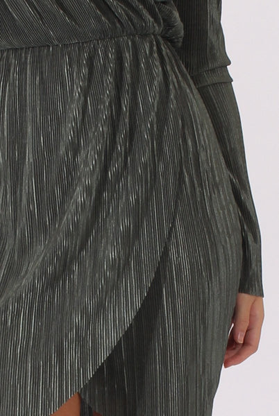 Green Cross Over Pleated Dress - Blossom – Rebellious Fashion